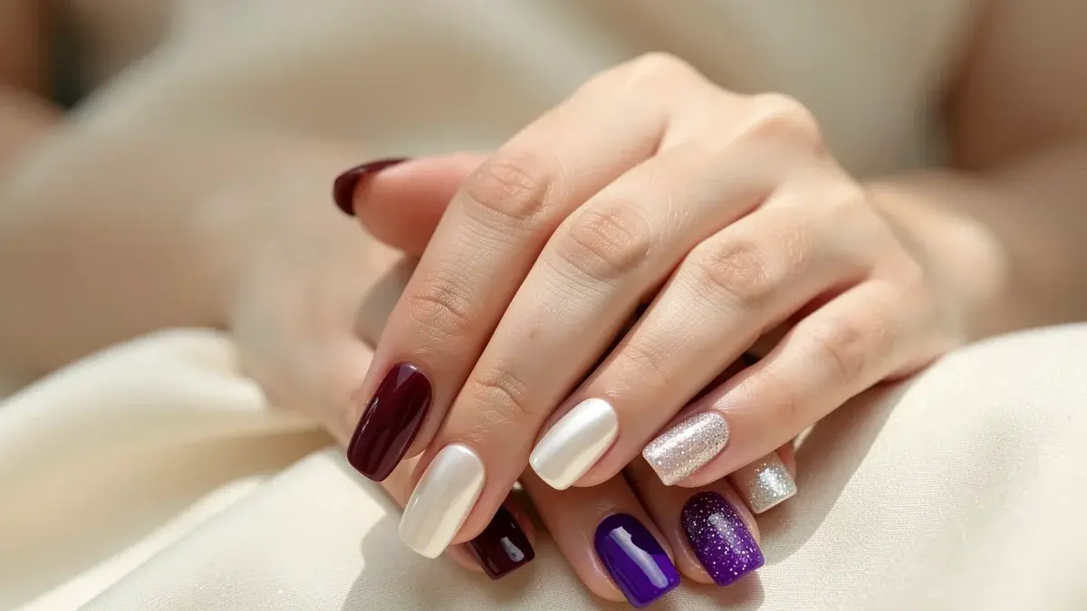 7 CORES DE ESMALTE EM GEL para Inspirar Suas Unhas (Fotos e Tendências)